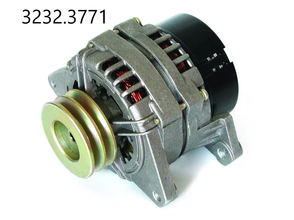 Генератор 28В/60А КАМАЗ дв.740 Евро-2 ЯМЗ-236,-238 2-ручья, 3-уха 3232. ...
